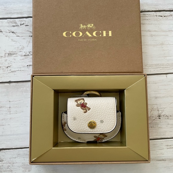 Coach | Bags | Coach Airpodairpods Pro 2nd Gen Earbud Leather Case Bag ...